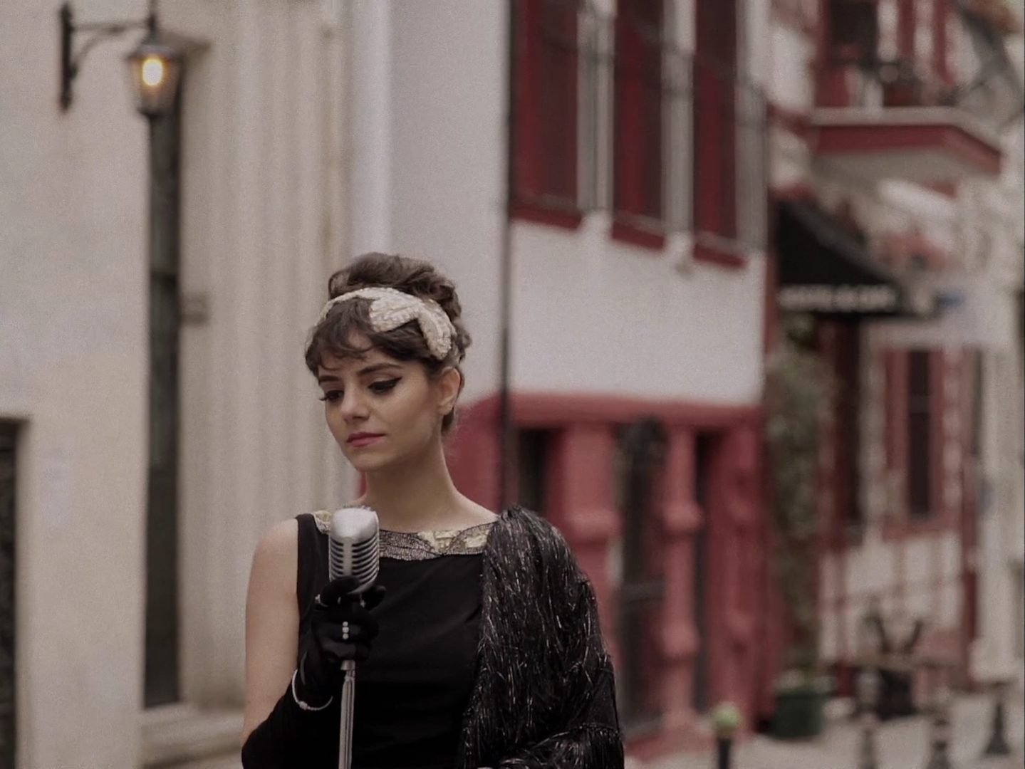 Dilek Taşı'na Yeniden Hayat Veren Bir Ses: Eda Baba